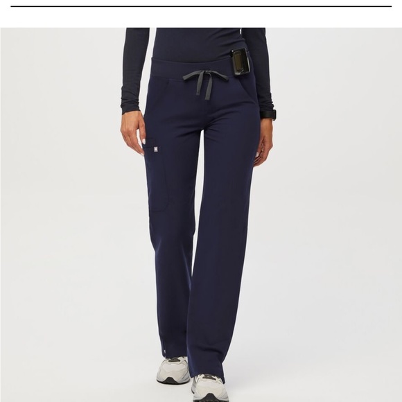 Figs | Pants & Jumpsuits | Figs Kade Cargo Scrub Pants Navy | Poshmark